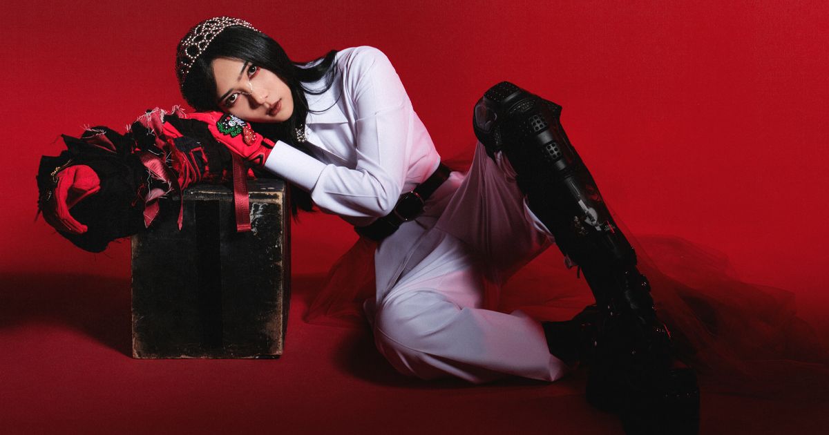 Isyana Sarasvati Rilis Album EKLEKTIKO, Kolaborasi dengan Hindia, VIDI, dan Afgan