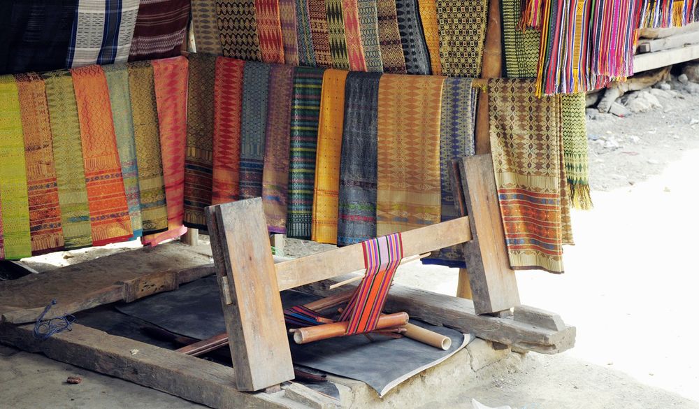 Tenun Sasak Kain Tradisional Penuh Makna