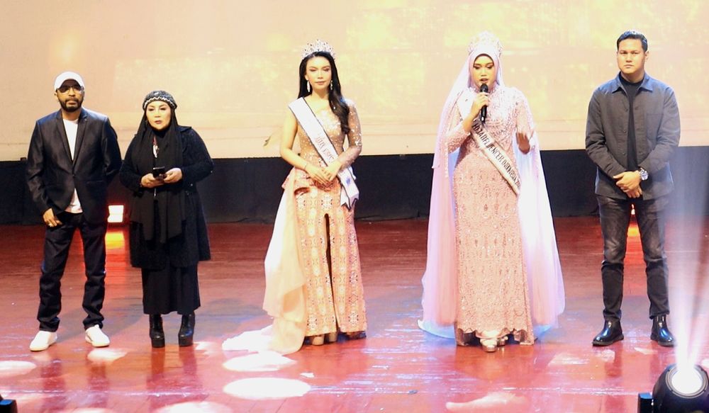 Ada Peran Bunda Kasih Di Suksesnya Festival Model Batik Indonesia (FMBI ...