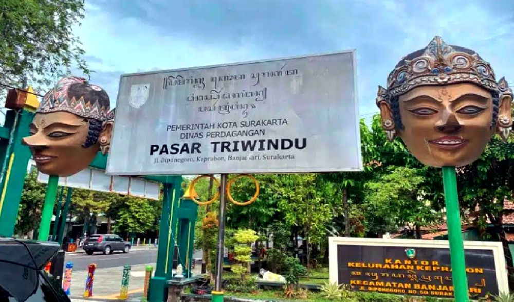 Pasar Triwindu Surakarta Dengan Sentuhan Sejarah Jawa Tempat Berburu ...