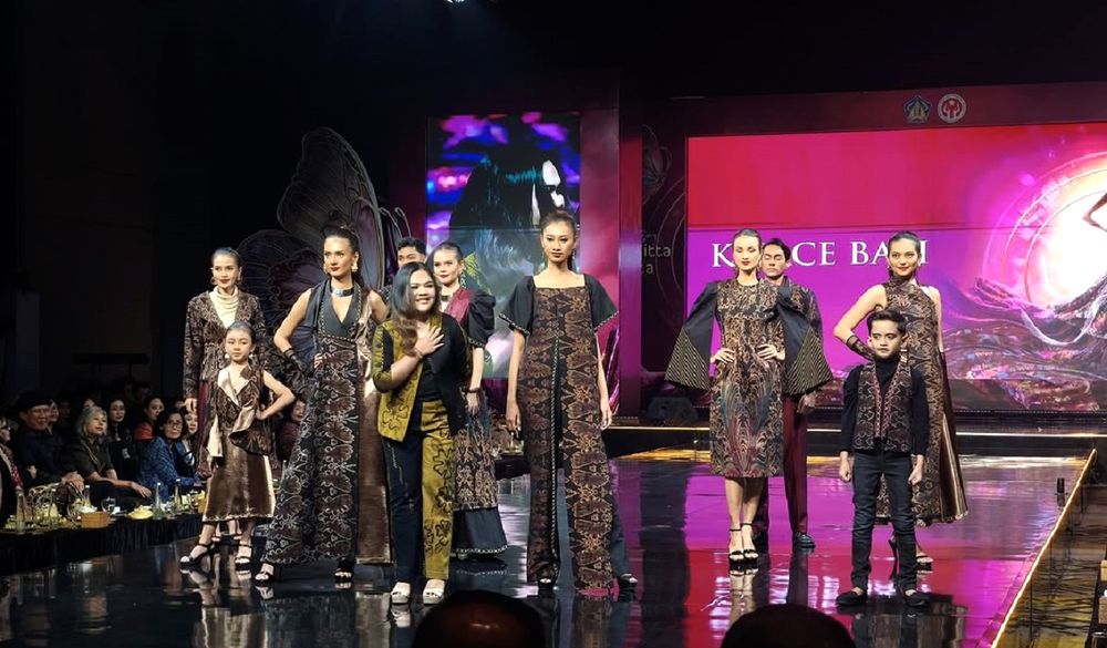 Wastra Citta Jagadhita Angkat Kain Tenun Tradisional Bali Ke Kancah Dunia