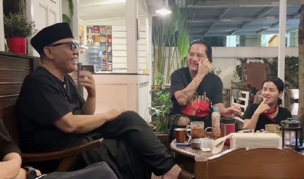 Koil, Kuburan, dan Doel Sumbang Bersatu Dalam Tafsir Baru Tuturut Munding