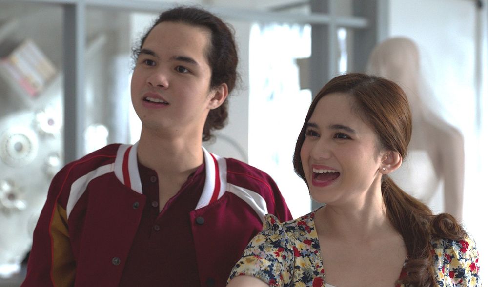 First Look Yakin Nikah, Film Adaptasi Web Series Viral