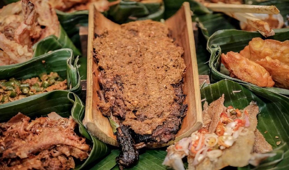 Paket Tur Gastronomi 2025 Wisata Rasa Unggulan Indonesia