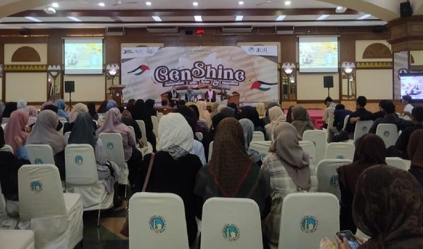 Chiki Fawzi Ceritakan Aksi Flotilla untuk Gaza di Islamic Fair UAI